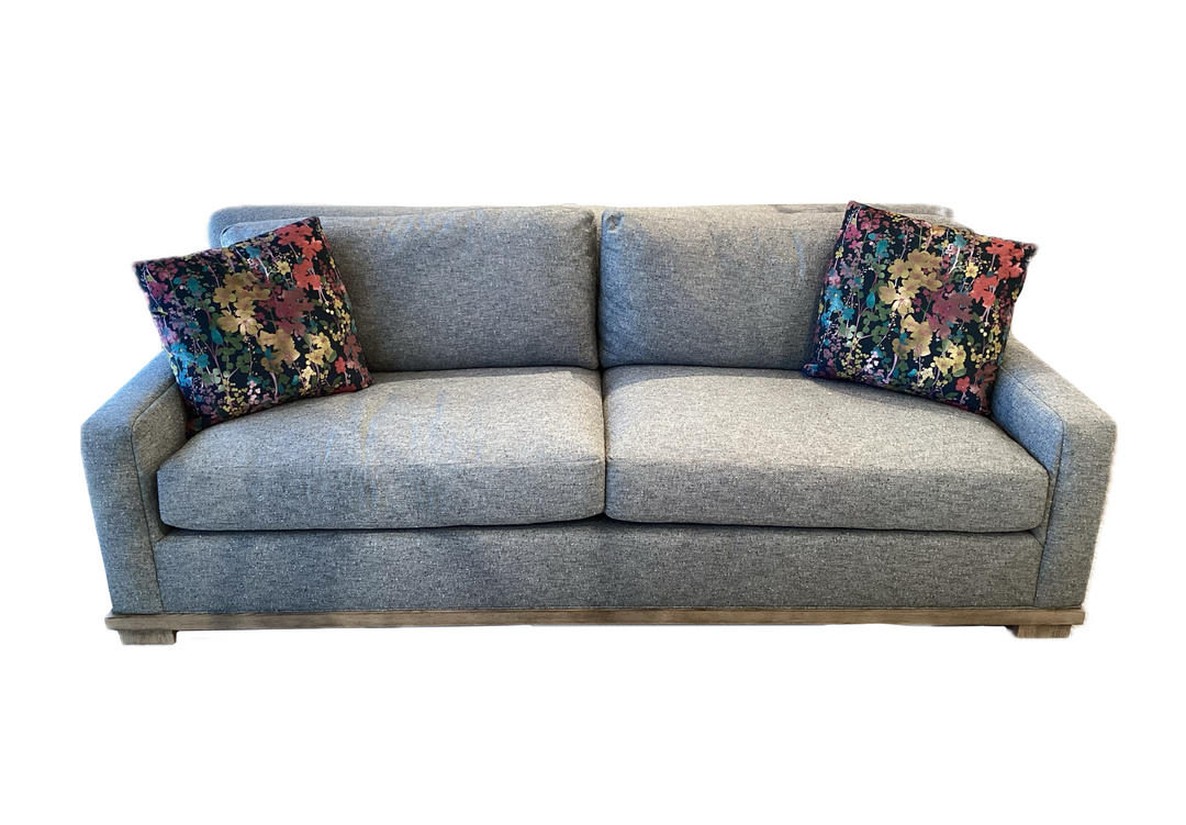 Jordan Sofa – PETTIGREW